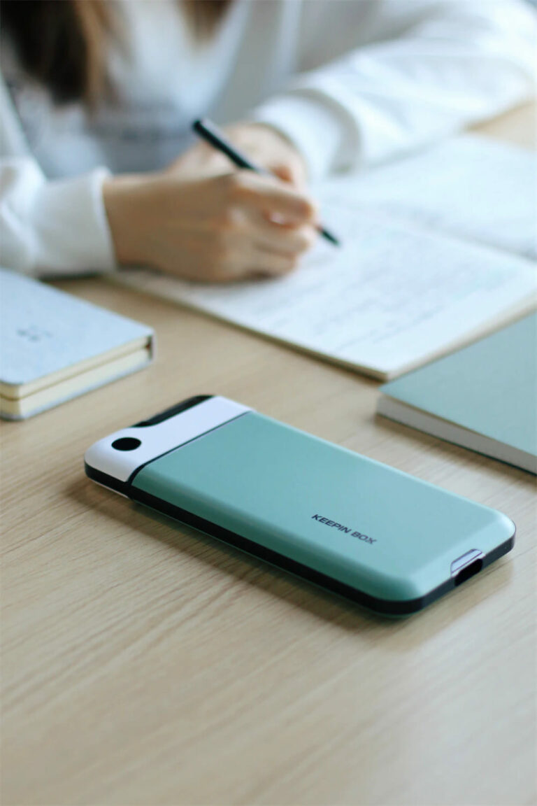 KeepIn Box : La boîte anti-addiction au téléphone